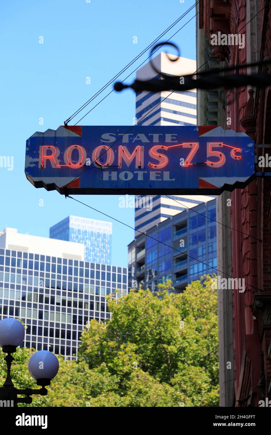 Historic seattle hotel hi-res stock photography and images - Alamy