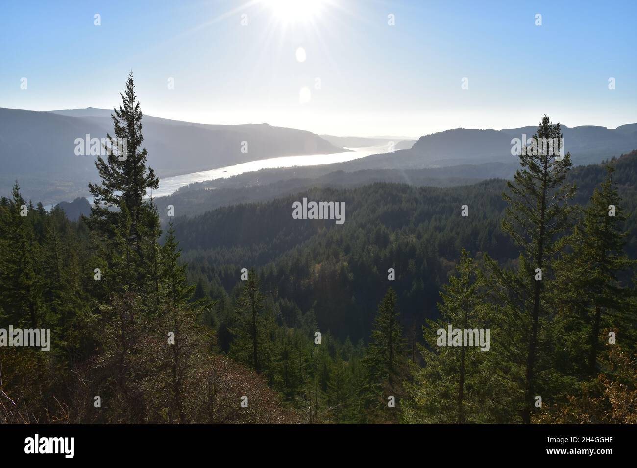 Late afternoon views from the Hamilton Mountain Trail hike on a clear ...