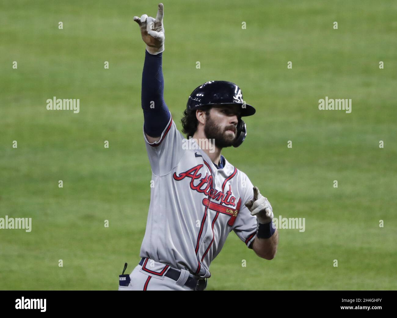 Home run world series hi-res stock photography and images - Alamy