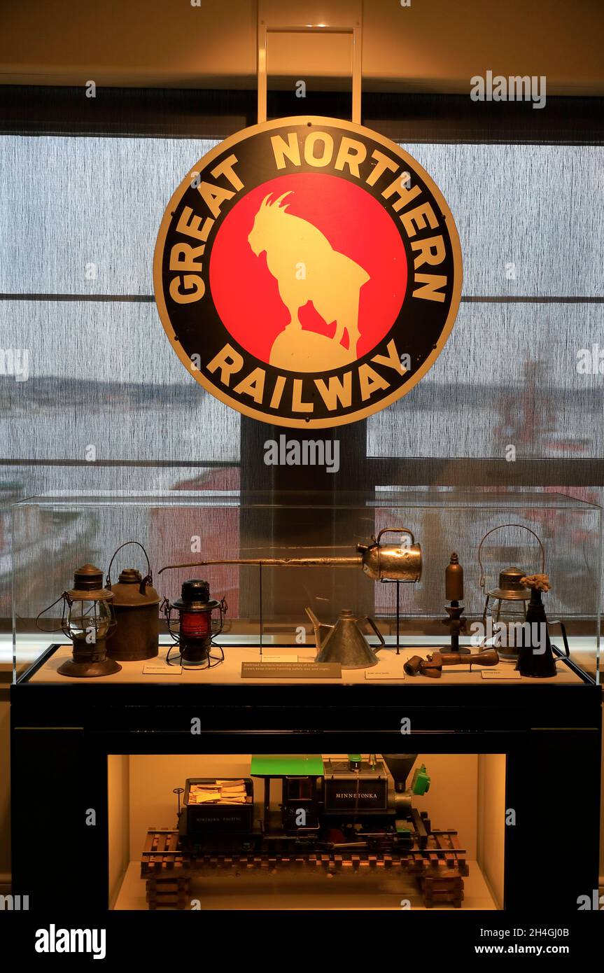 Great northern railway logo hi-res stock photography and images - Alamy