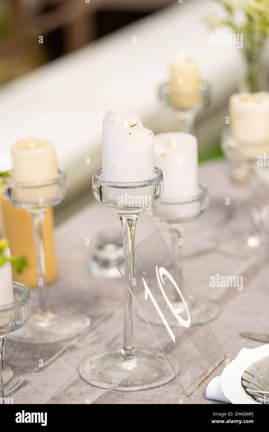 Candlelight table castle hi-res stock photography and images - Alamy