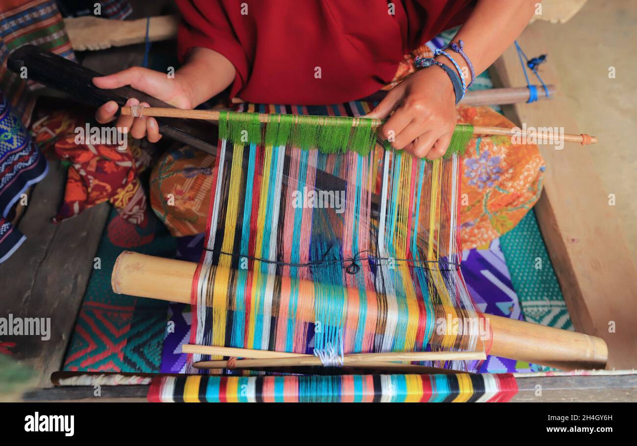 Inca weaving tradition hi-res stock photography and images - Alamy