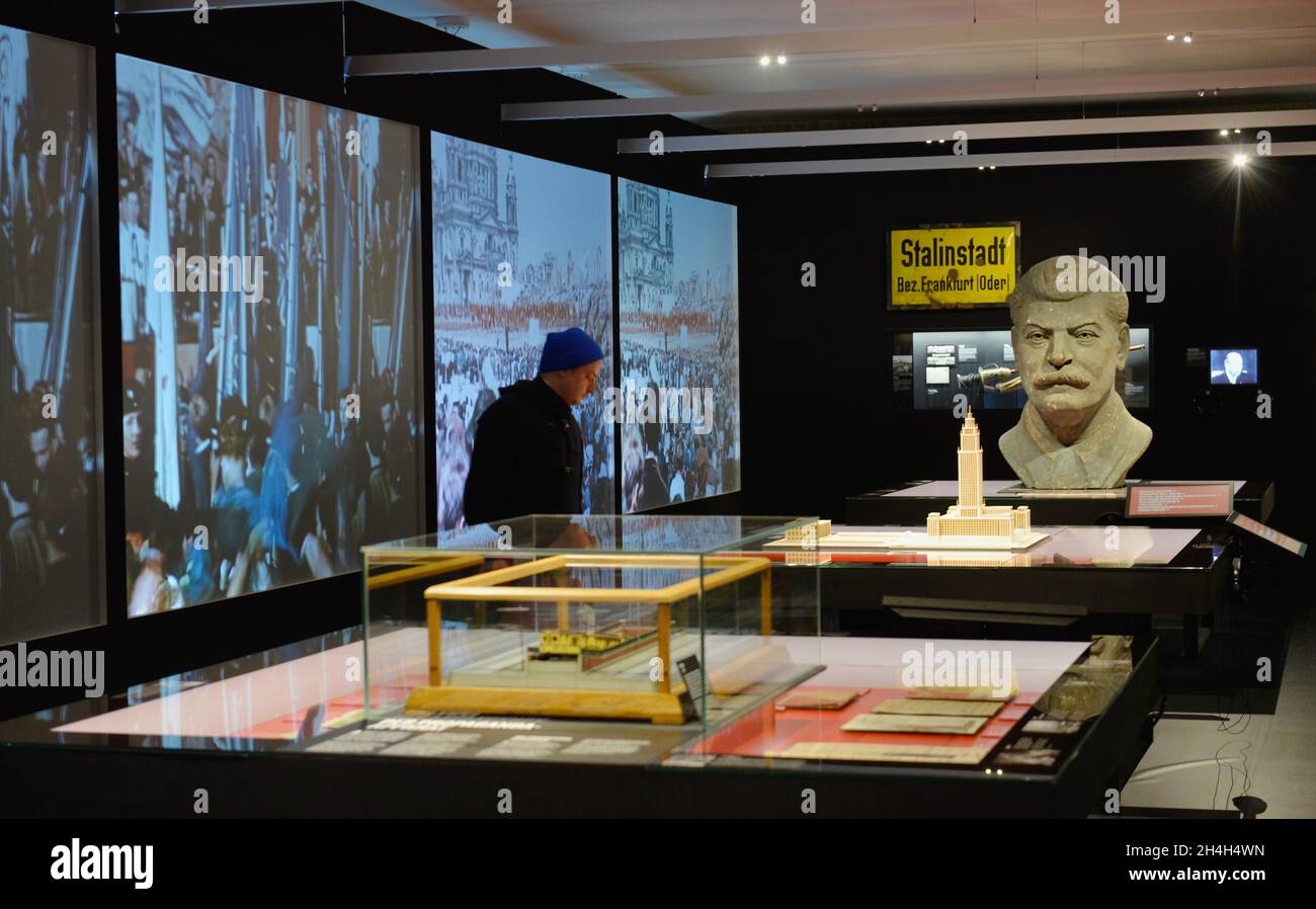 Stalin bust, exhibition The Red God, Stasi Memorial, Genslerstrasse ...