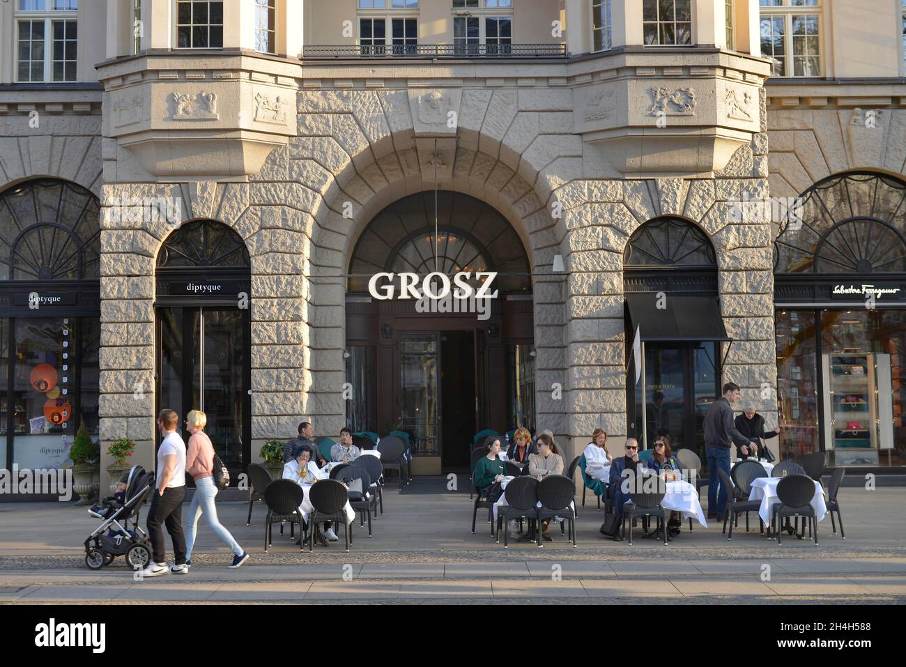 Cafe Grosz, Haus Cumberland, Kurfuerstendamm, Charlottenburg, Berlin ...
