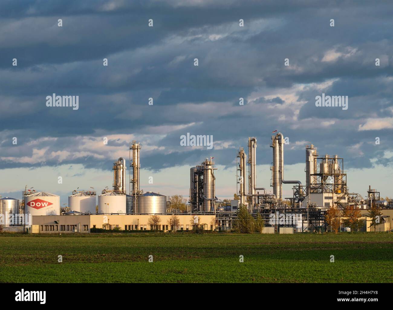Dow olefinverbund gmbh hi-res stock photography and images - Alamy