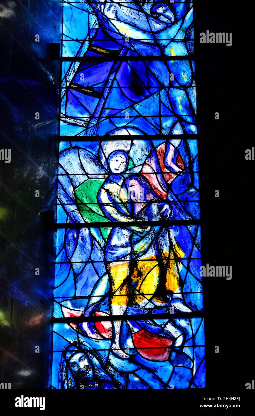 Church window by Marc Chagall, Fraumuenster Church, Zurich Old Town ...