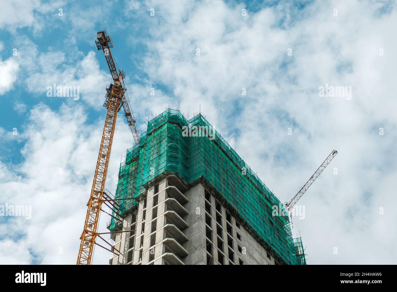 Building of a skyscraper hi-res stock photography and images - Alamy