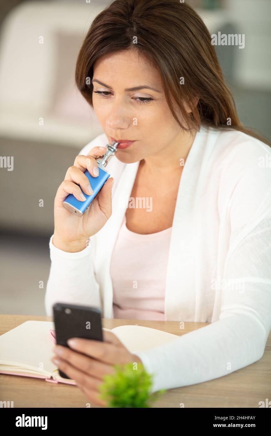 Mouth inhaling hi-res stock photography and images - Alamy