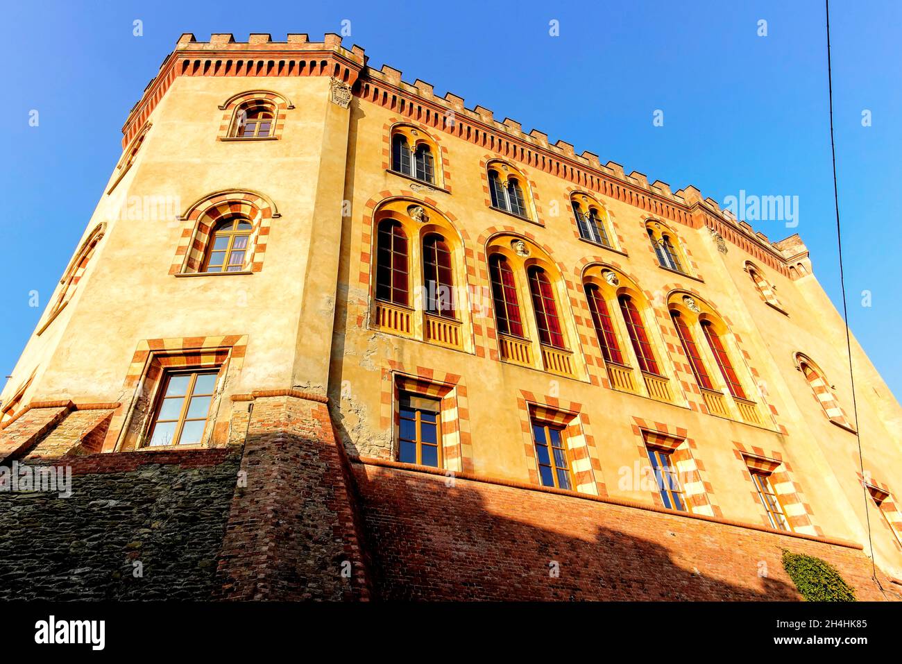 The Barolo Castle has a long history and an international museum ...