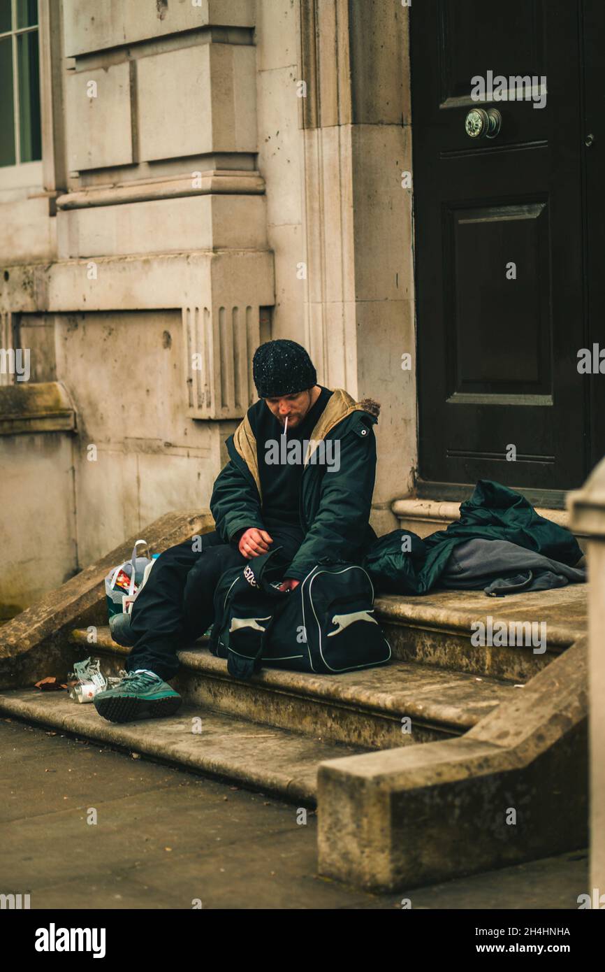 Homeless london winter hi-res stock photography and images - Alamy