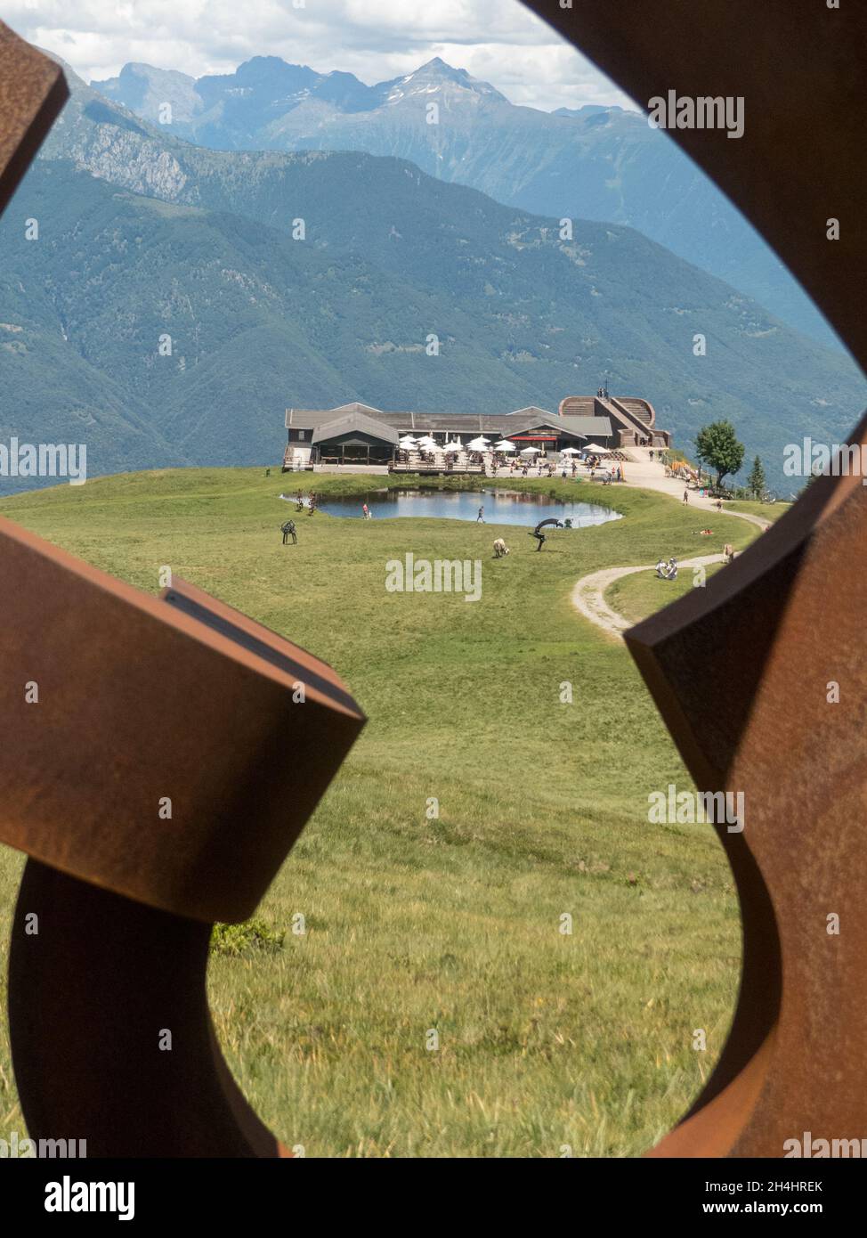 Monte Tamaro in Switzerland: sculptures by the artists Ivo Soldini ...