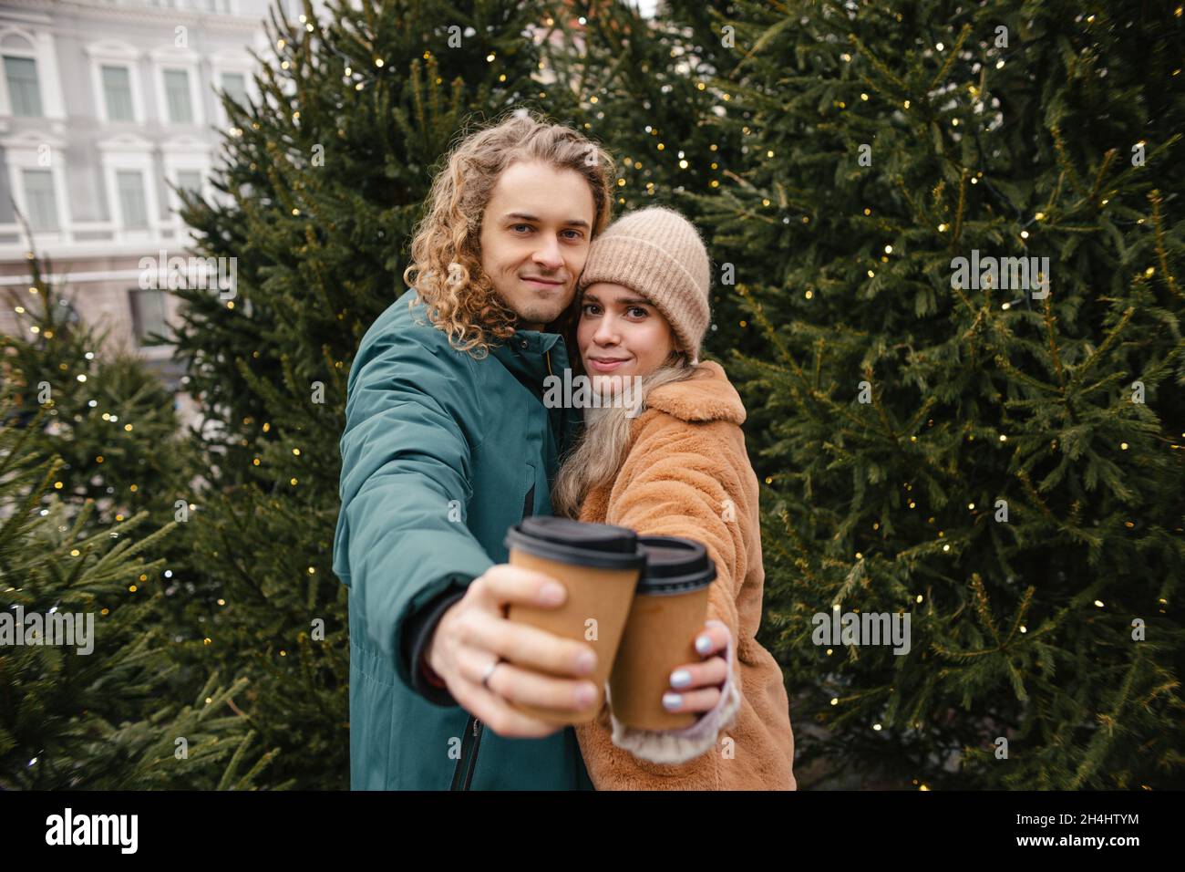 Cute Couple Having Winter Forest Picnic Drinking Tea from Tea Take Away ...