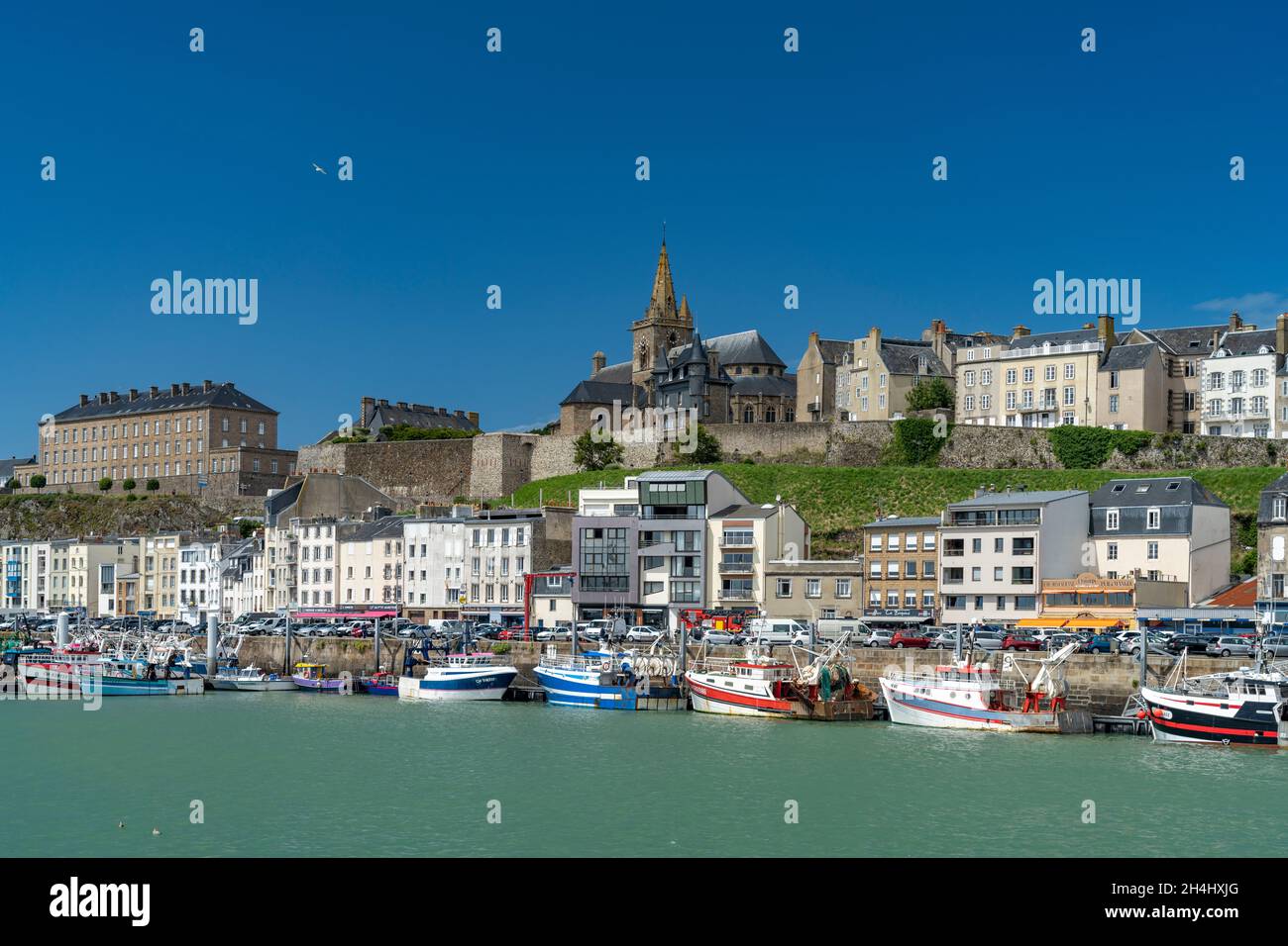 Stadtansicht Mit Hafen Granville Normandie Frankreich Cityscape stadtansicht-mit-hafen-granville-normandie-frankreich-cityscape