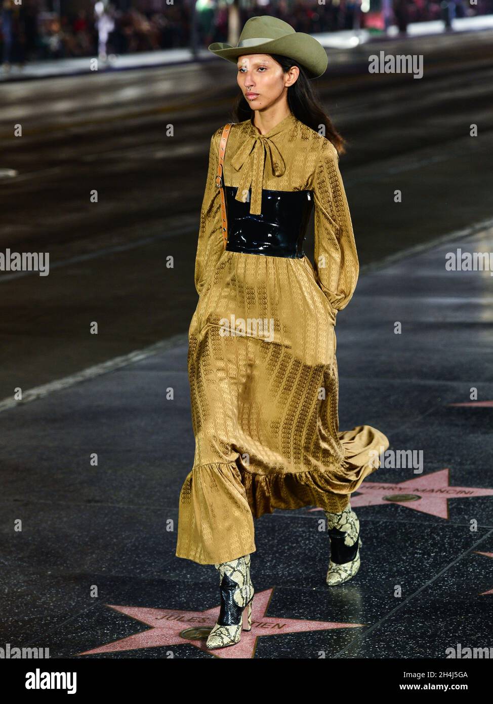 Quannah rose chasinghorse potts hi-res stock photography and images - Alamy