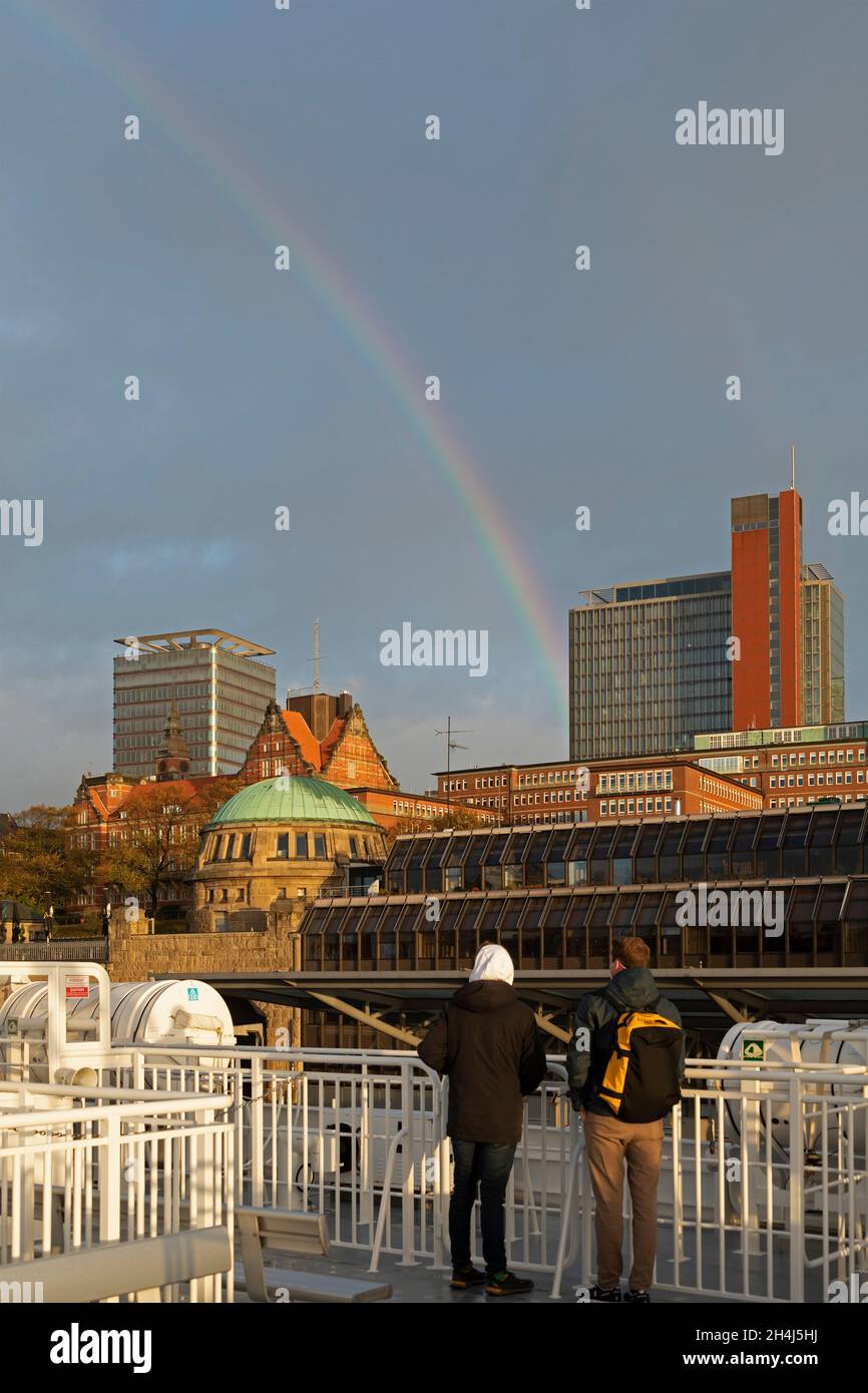 Buildings and rainbow hi-res stock photography and images - Alamy