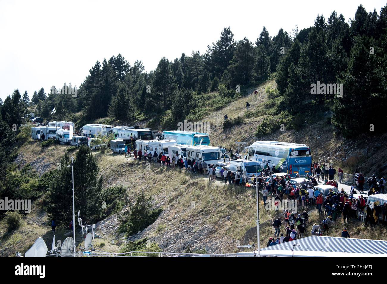 Tour de france team buses hi-res stock photography and images - Alamy
