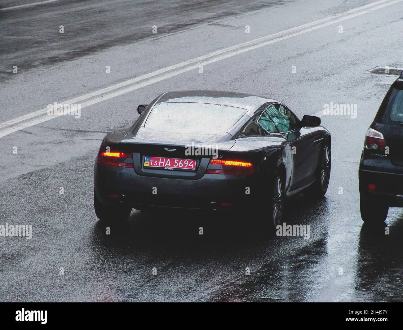 Aston martin db9 classic hi-res stock photography and images - Alamy