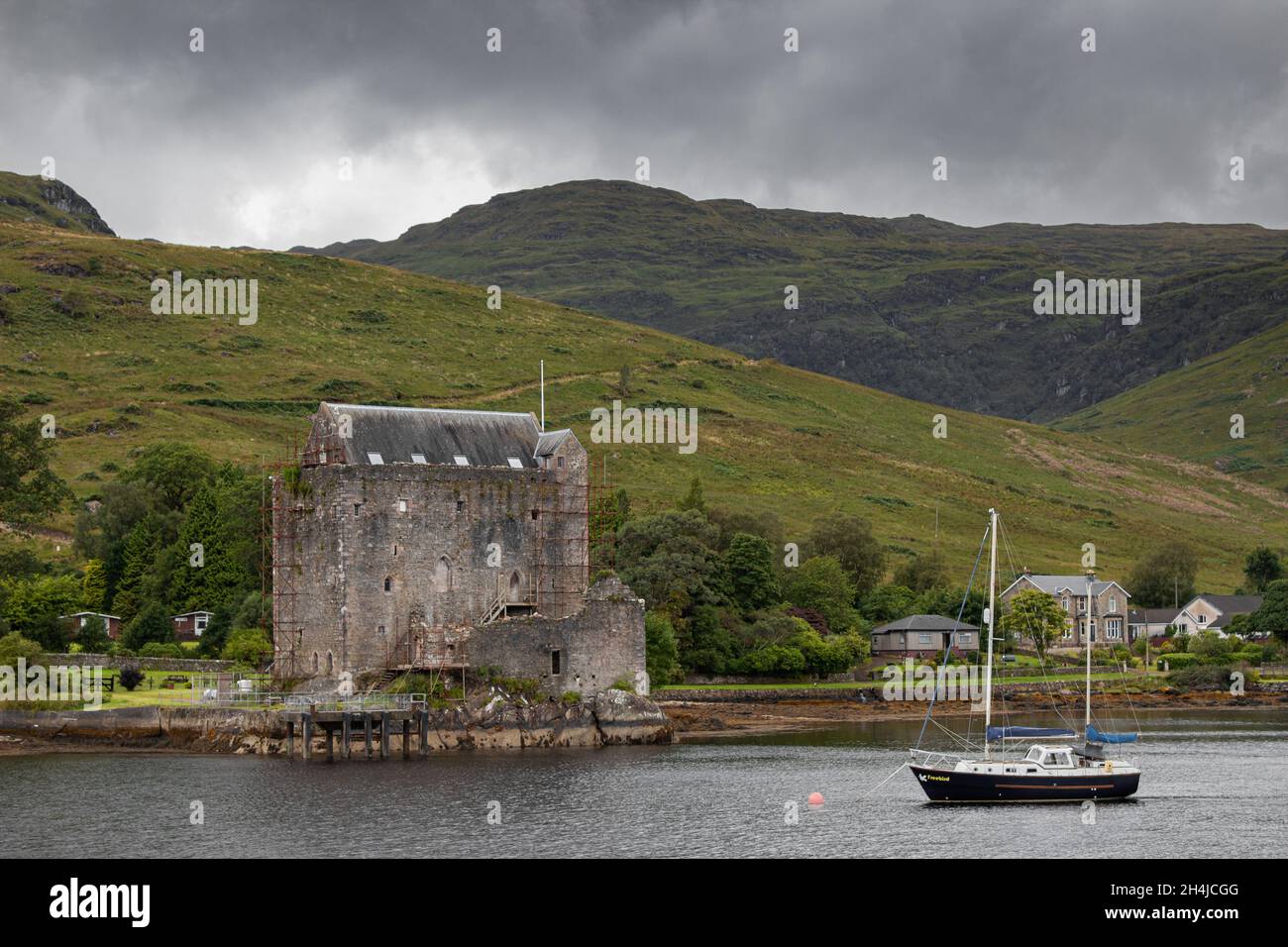 Carrick castle hi-res stock photography and images - Alamy