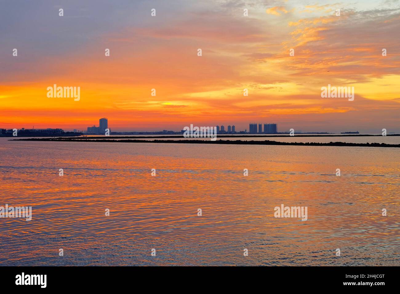 Pantai Ancol Beach, Jakarta, Indonesia Stock Photo - Alamy
