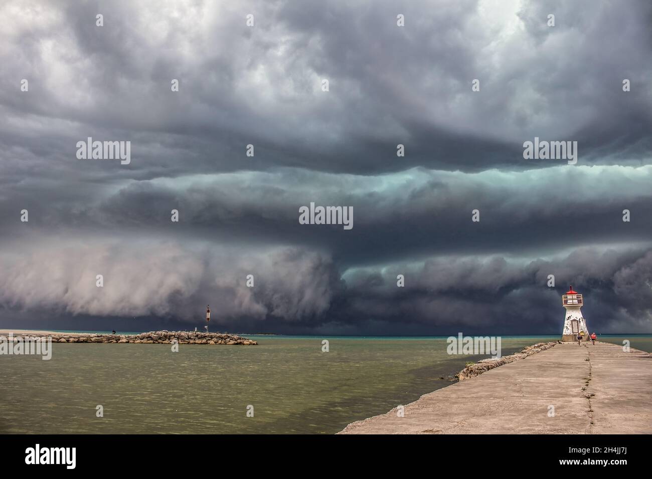 Massive Supercell Storm in Ontario Stock Photo - Alamy