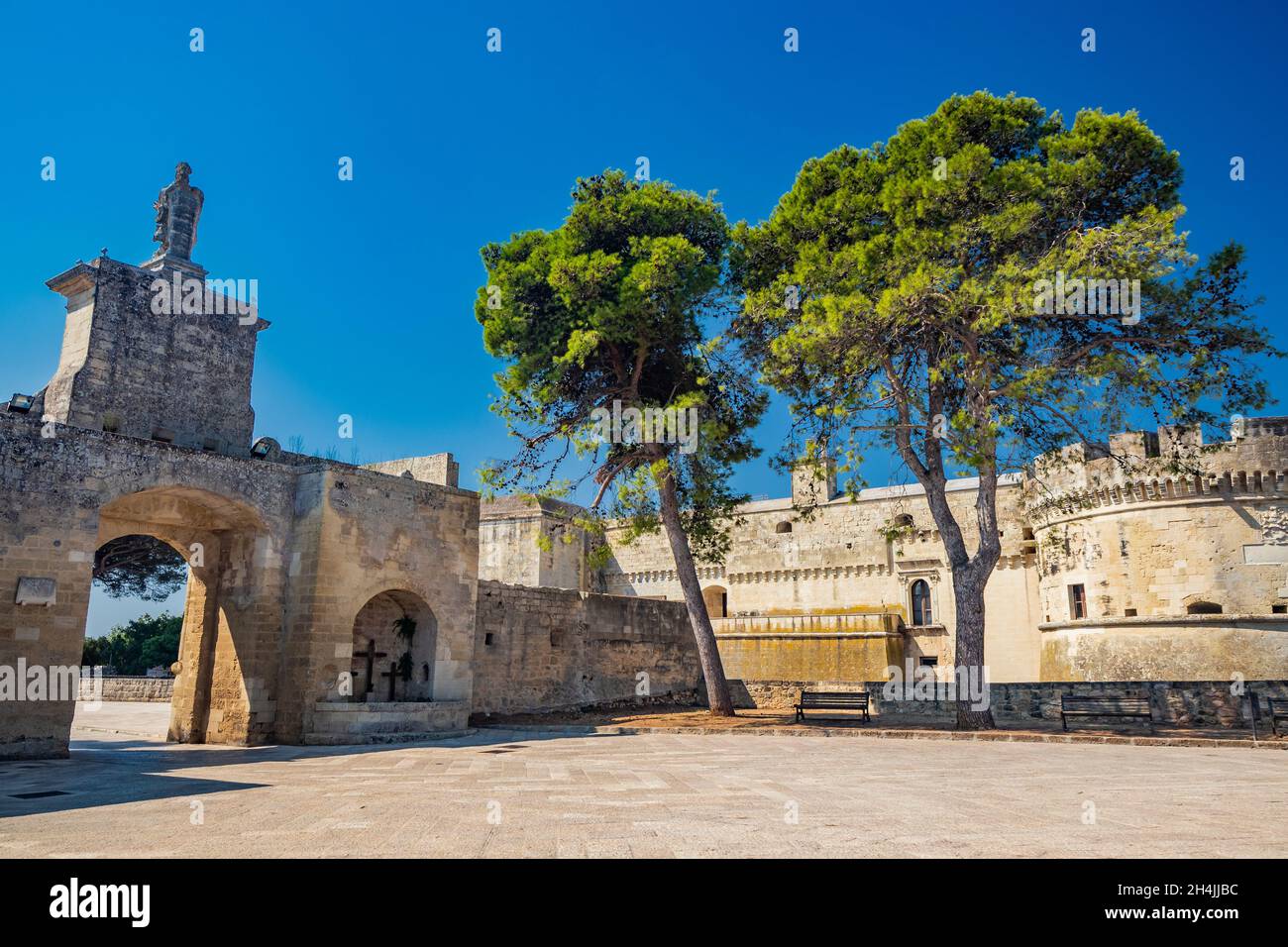 The small fortified village of Acaya, Lecce, Salento, Puglia, Italy ...