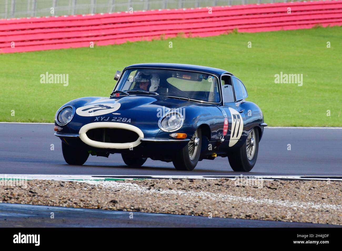 Guy Ziser, Will Arif, Jaguar E-Type FHC, Motor Racing Legends, Jaguar ...