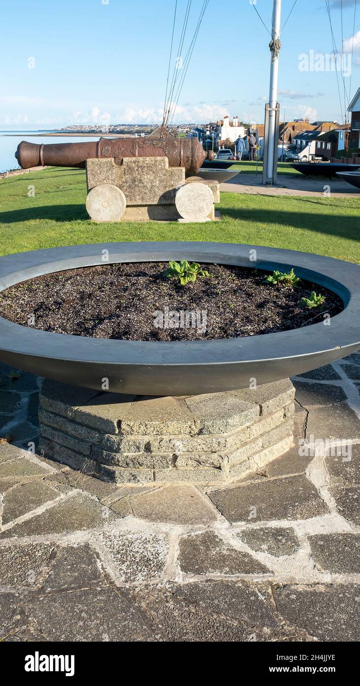 Tankerton sea front hi-res stock photography and images - Alamy