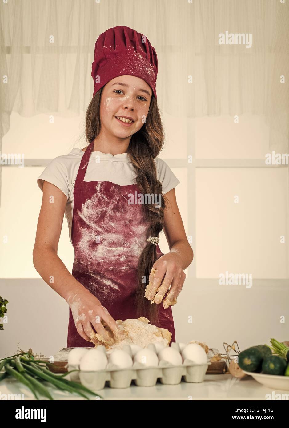 Soiled apron hi-res stock photography and images - Alamy