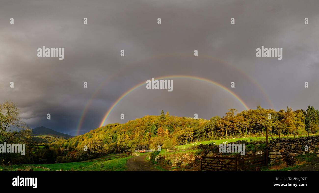 Golden light double rainbow wales hi-res stock photography and images ...