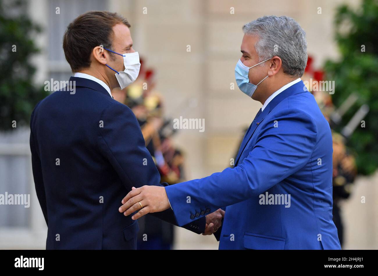 France's President Emmanuel Macron welcomes Columbia's counterpart Ivan ...