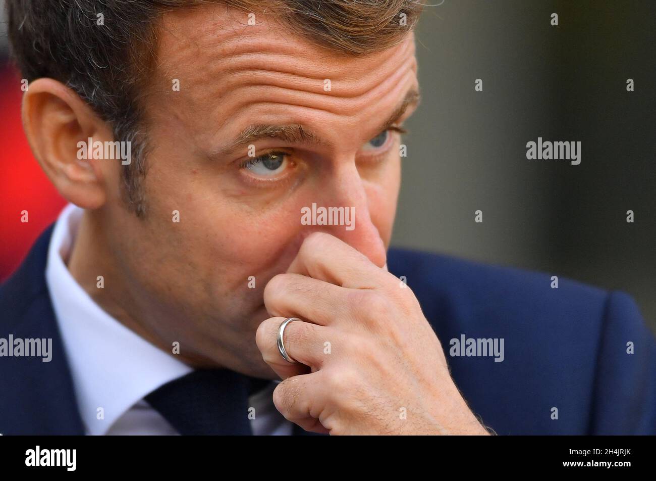 France's President Emmanuel Macron welcomes Columbia's counterpart Ivan ...