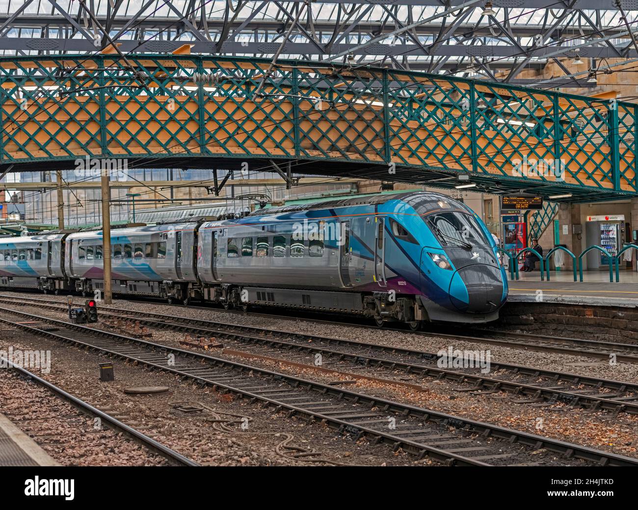 Trans Pennine Express 802 210 test train at Carlisle Station Stock ...
