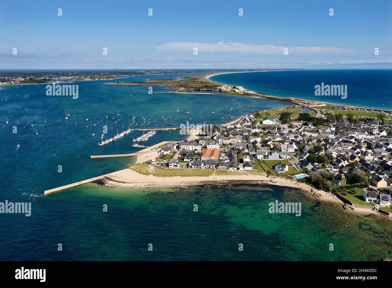 France, Morbihan, G?vres peninsula, Gavres, the village and the port ...