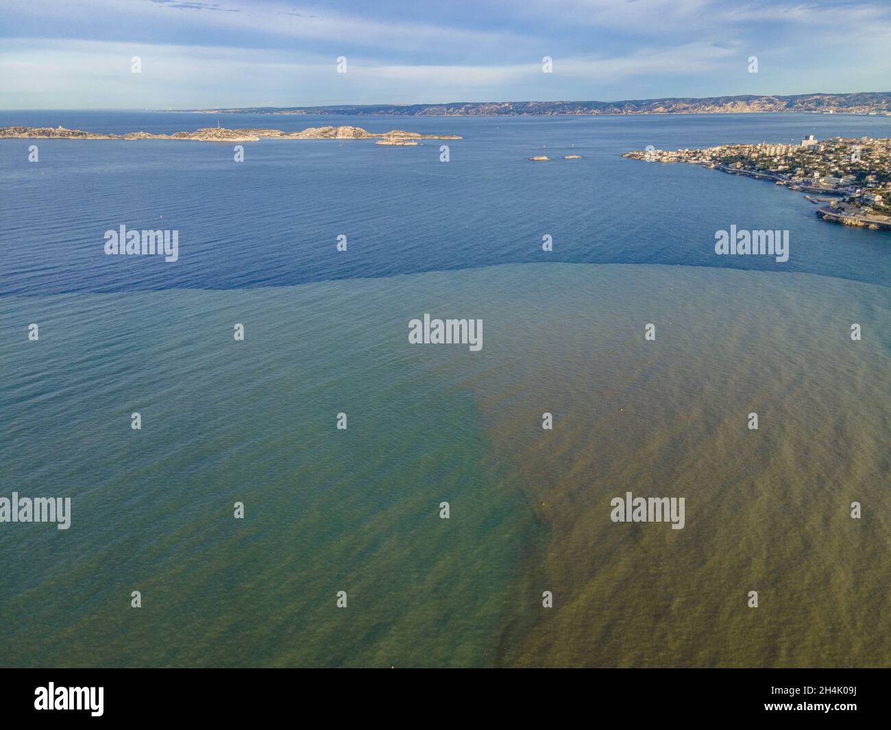France, Bouches du Rhone, Marseille, the Prado beaches, pollution in ...