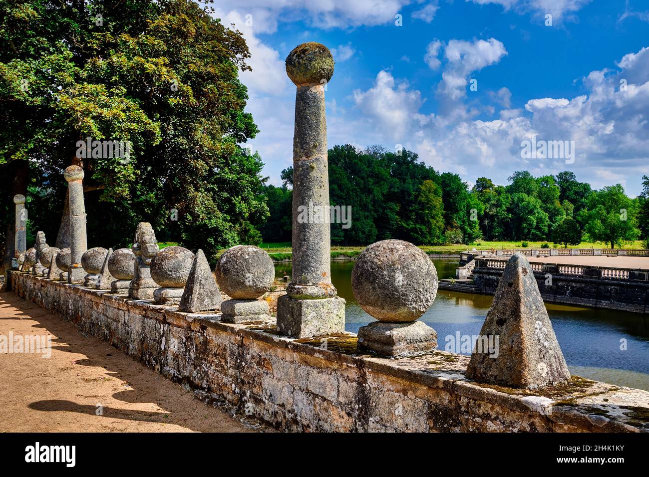 France, Saone et Loire, Chateau de Sully castle Stock Photo - Alamy