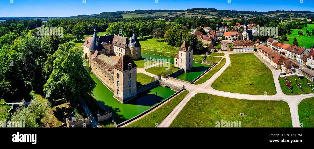 France, Cote d'Or, Chateau de Commarin castle Stock Photo - Alamy