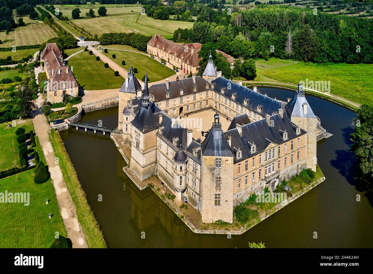 France, Saone et Loire, Chateau de Sully castle Stock Photo - Alamy