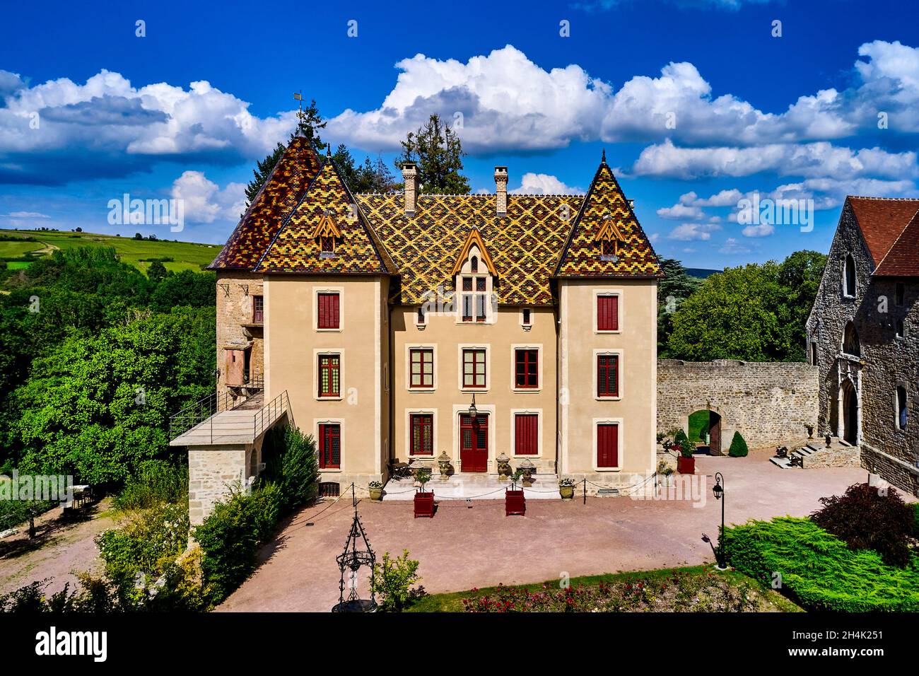 France, Saone et Loire, Chateau de Couches castle Stock Photo - Alamy