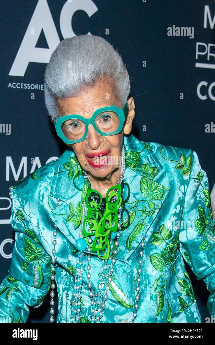New York, United States. 02nd Nov, 2021. Iris Apfel attends the 2021 ...