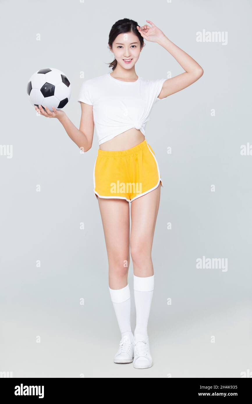 Asian girls football hi-res stock photography and images - Alamy