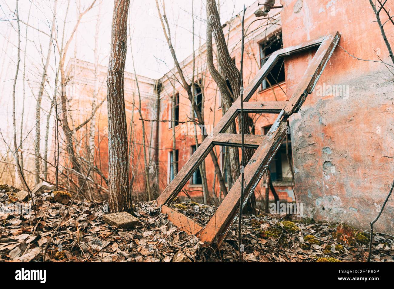 Chernobyl abandoned building belarus hi-res stock photography and ...