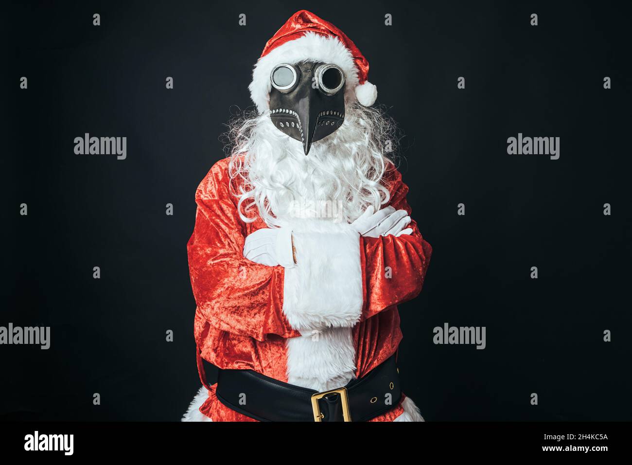 Victorian beard mask hi-res stock photography and images - Alamy