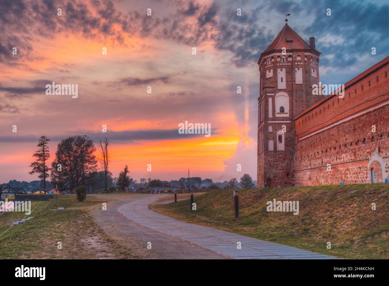 Mir, Belarus. Scenic View Of Castle Complex Mir During Sunset. Old ...