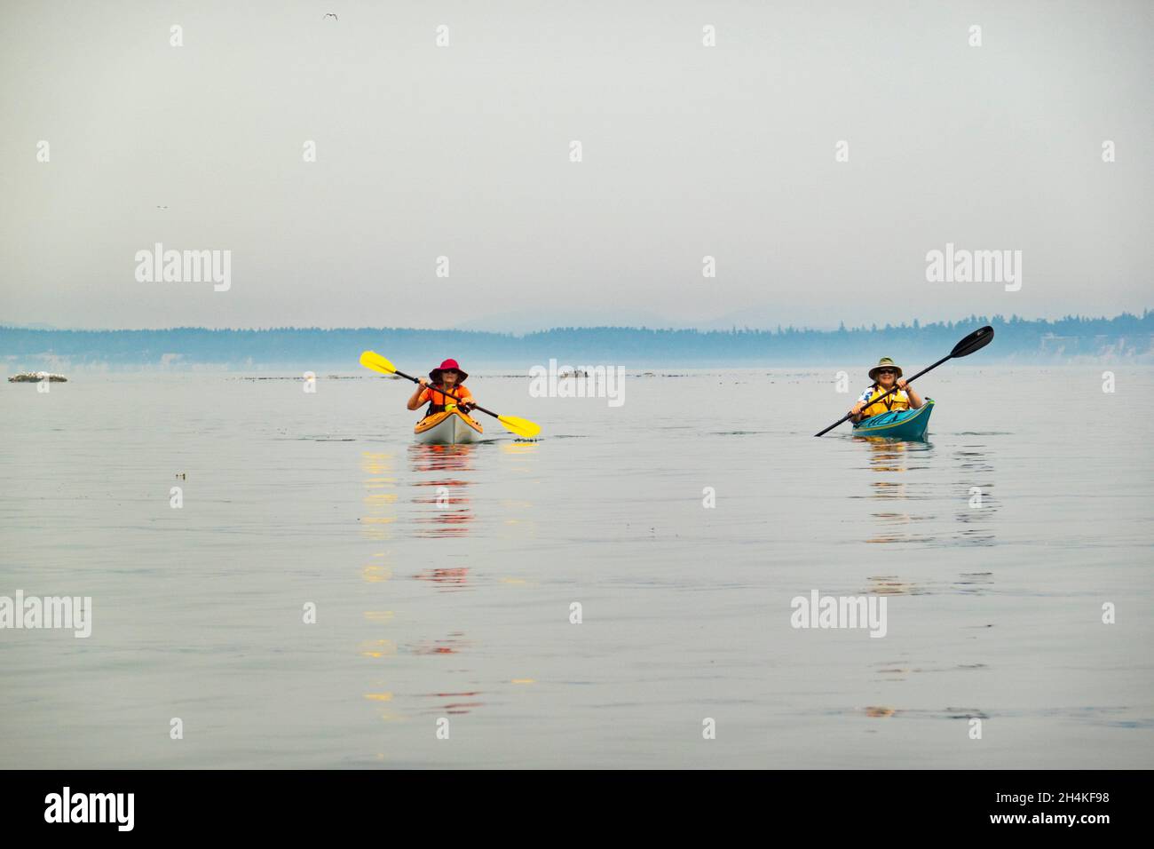 Kayak canada two hi-res stock photography and images - Alamy