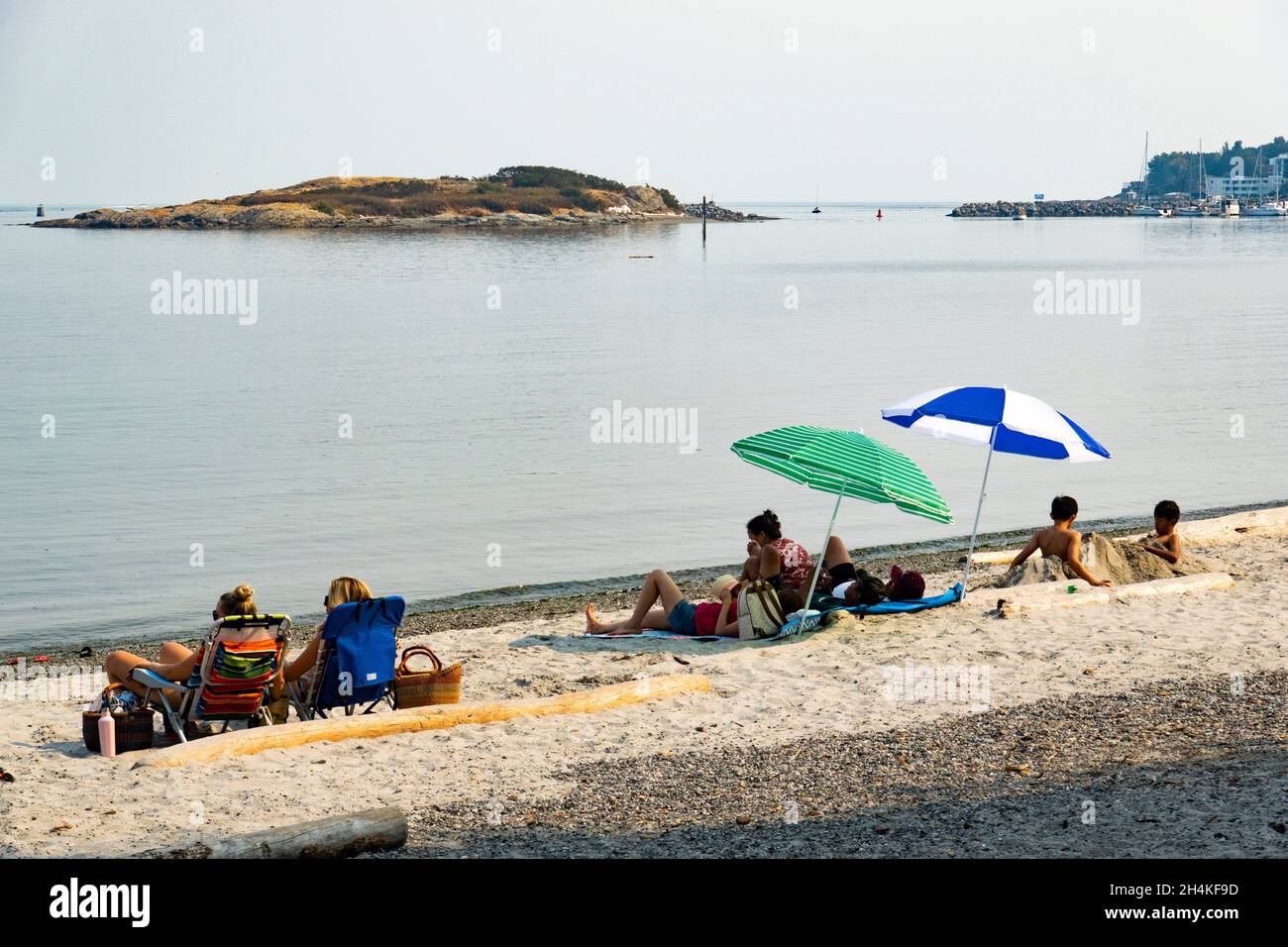 Summer victoria bc hi-res stock photography and images - Alamy