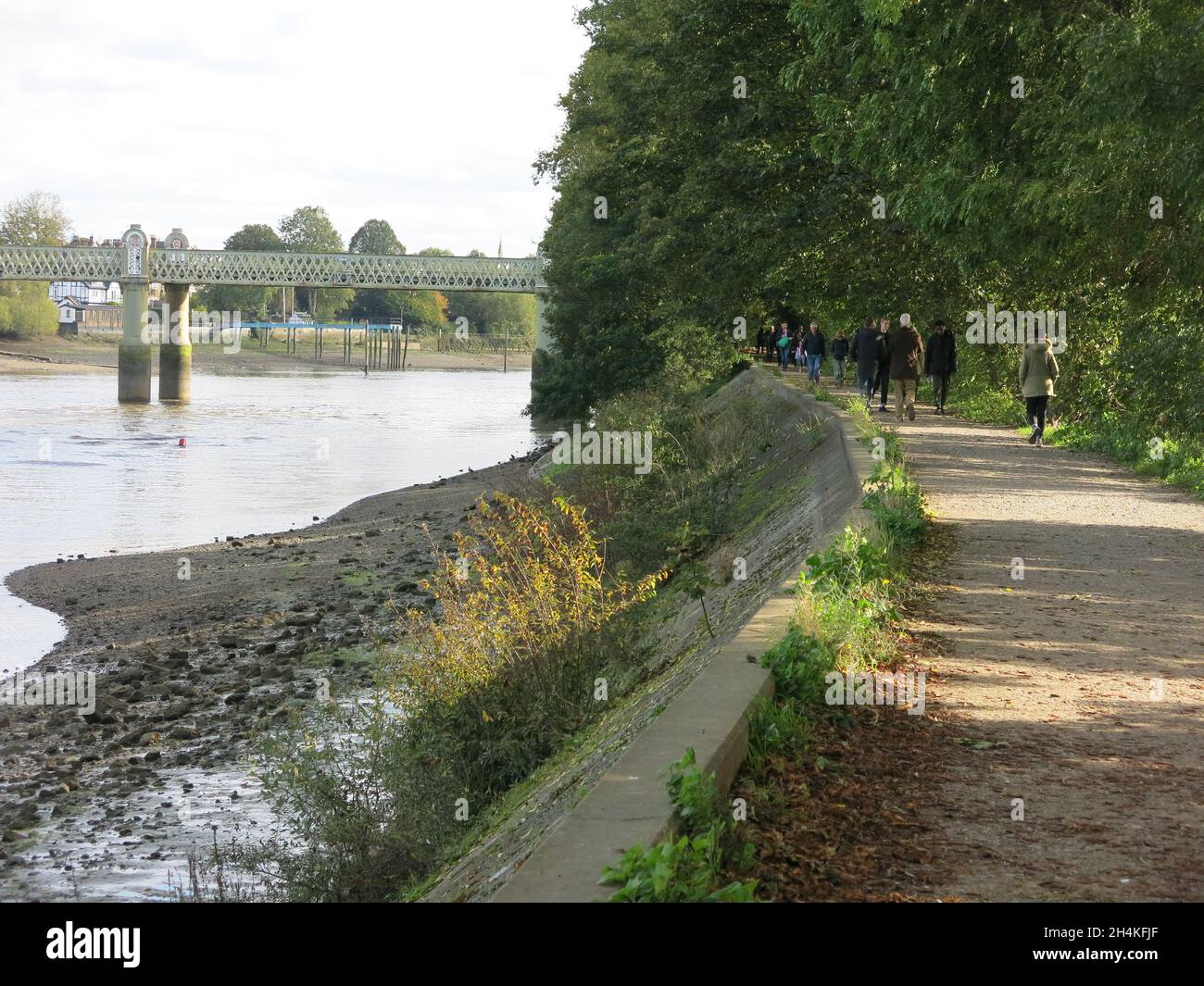 View along the Thames Path on the south side of the river with Kew ...