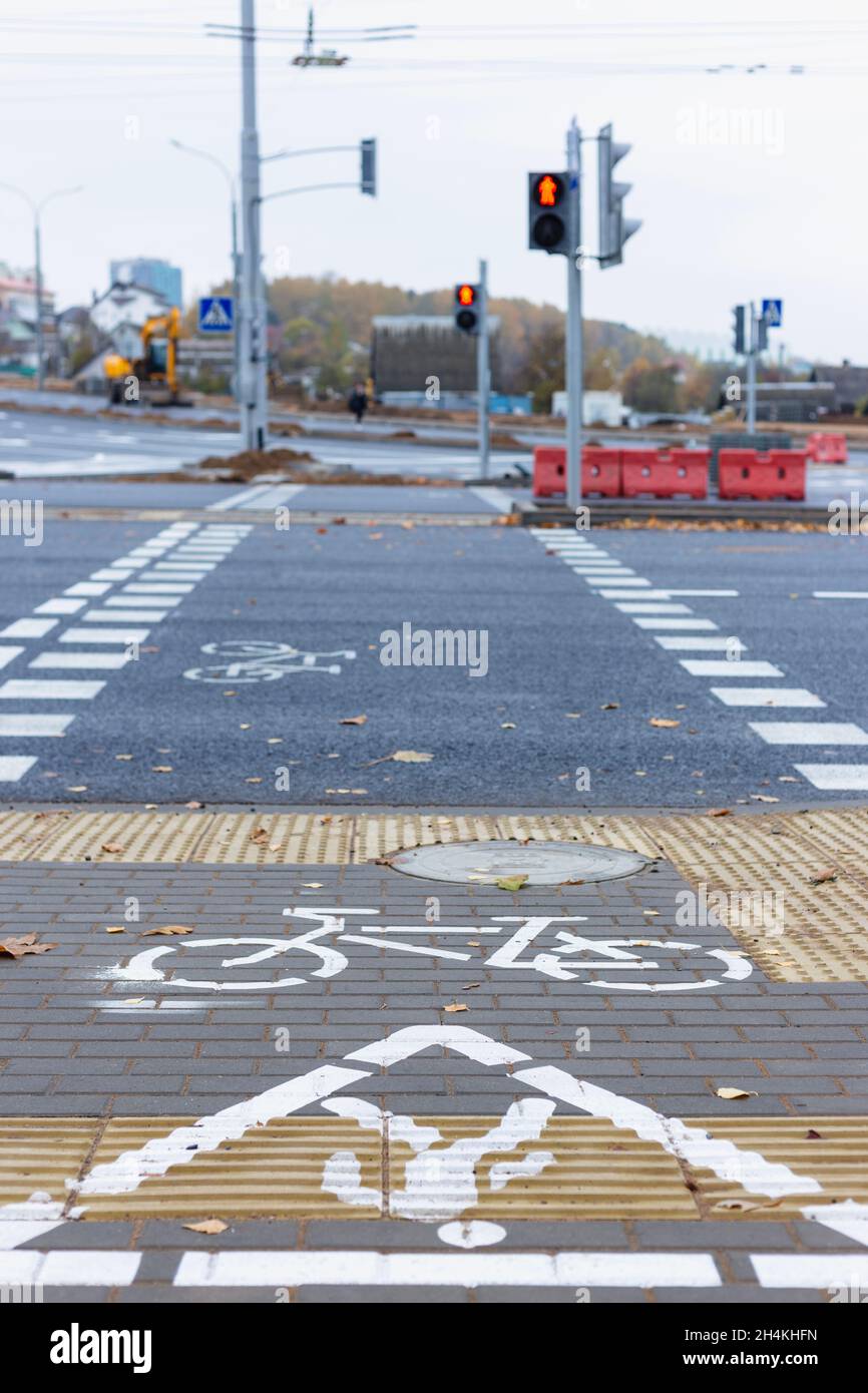 Zebra walk cycle hi-res stock photography and images - Alamy