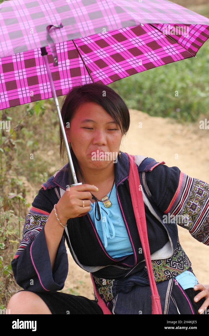 Funny guide, sapa, vietnam Stock Photo - Alamy Funny guide, sapa, vietnam Stock Photo - Alamy