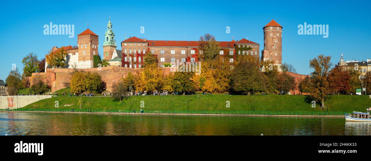 Krakow, Poland. Autumn panorama of Royal Wawel castle and cathedral ...