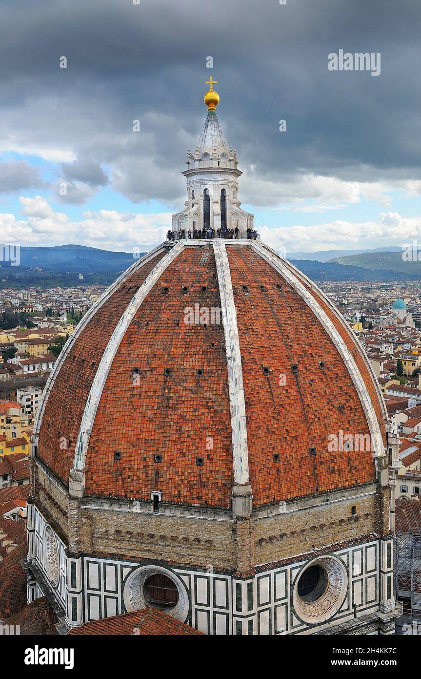 Filippo brunelleschi dome hi-res stock photography and images - Alamy